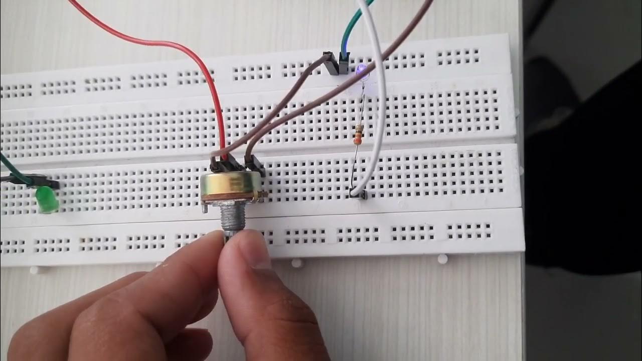 Pengujian Rangkaian Arduino terhadap Rangkaian Potensio Meter - YouTube