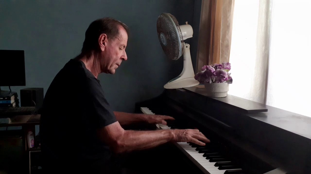 Begin The Beguine (Cole Porter) Arr Alan Christie - Piano - YouTube