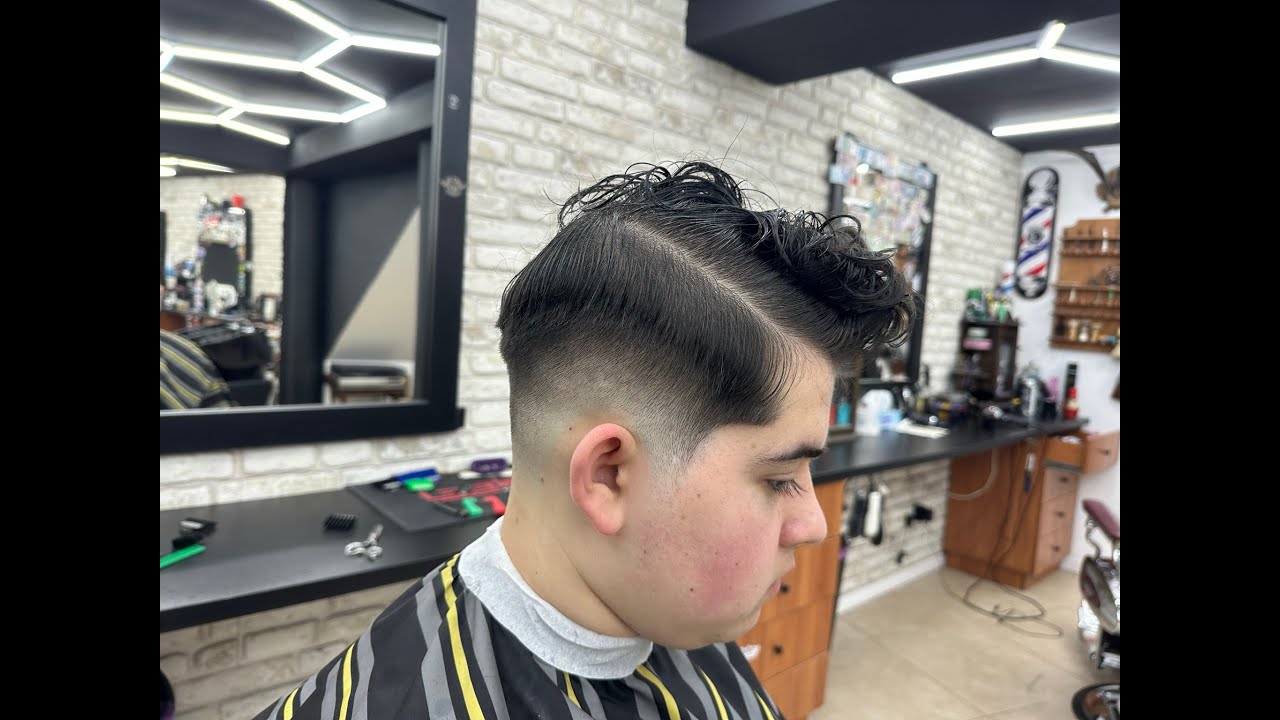 Blurry Fade | Textured | Barber Tutorial - YouTube