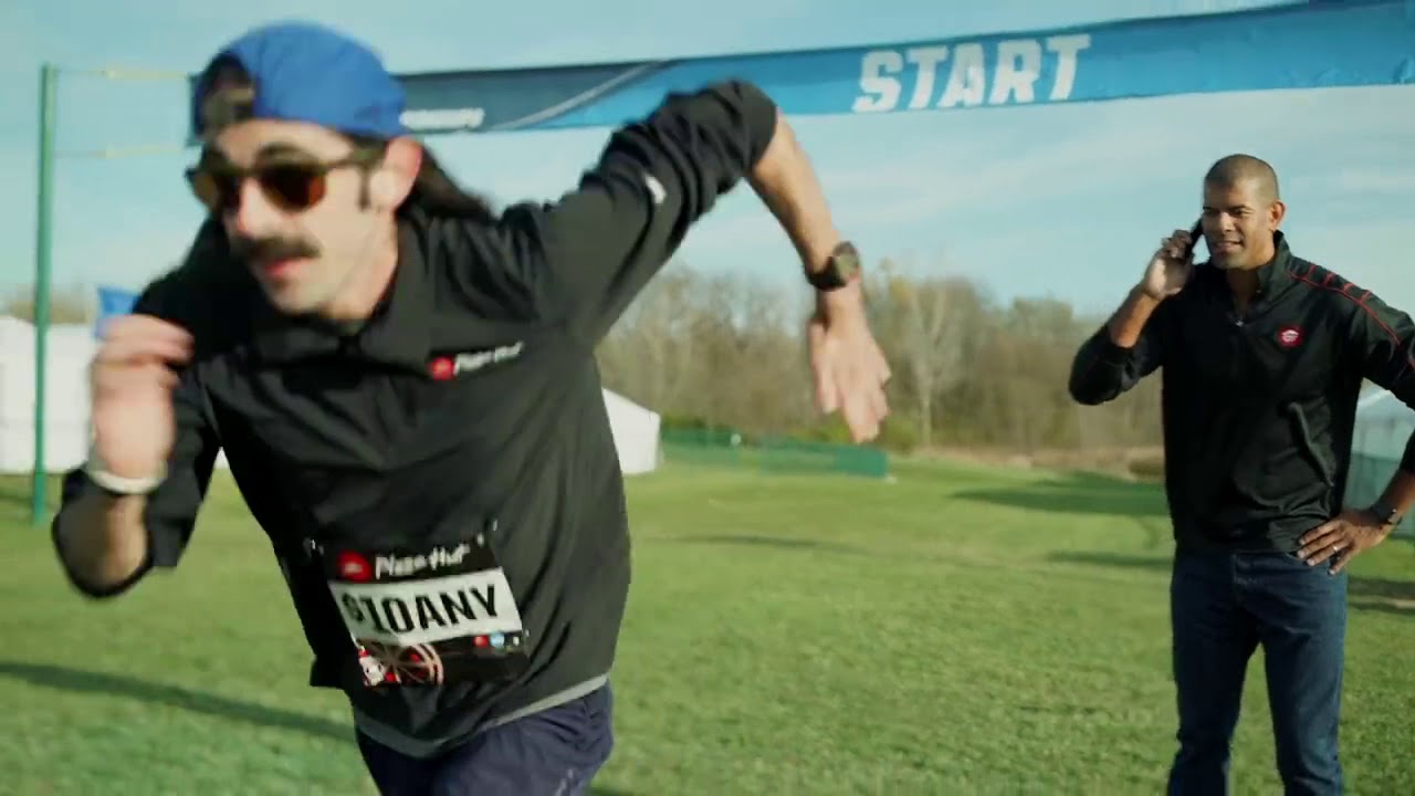 2016 - Noah Droddy Featured in Pizza Commercial - YouTube
