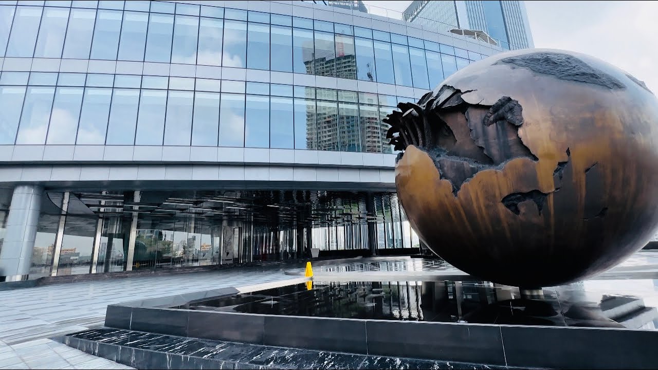 [4K60FPS] The Exchange 106 Grand Main Lobby 2023 (Malaysia) - YouTube