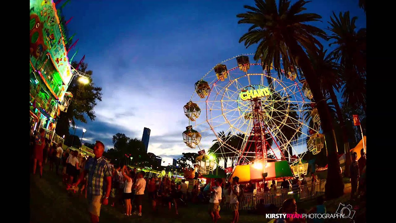 Fisheye Time Lapse of Moomba Festival, Melbourne - YouTube