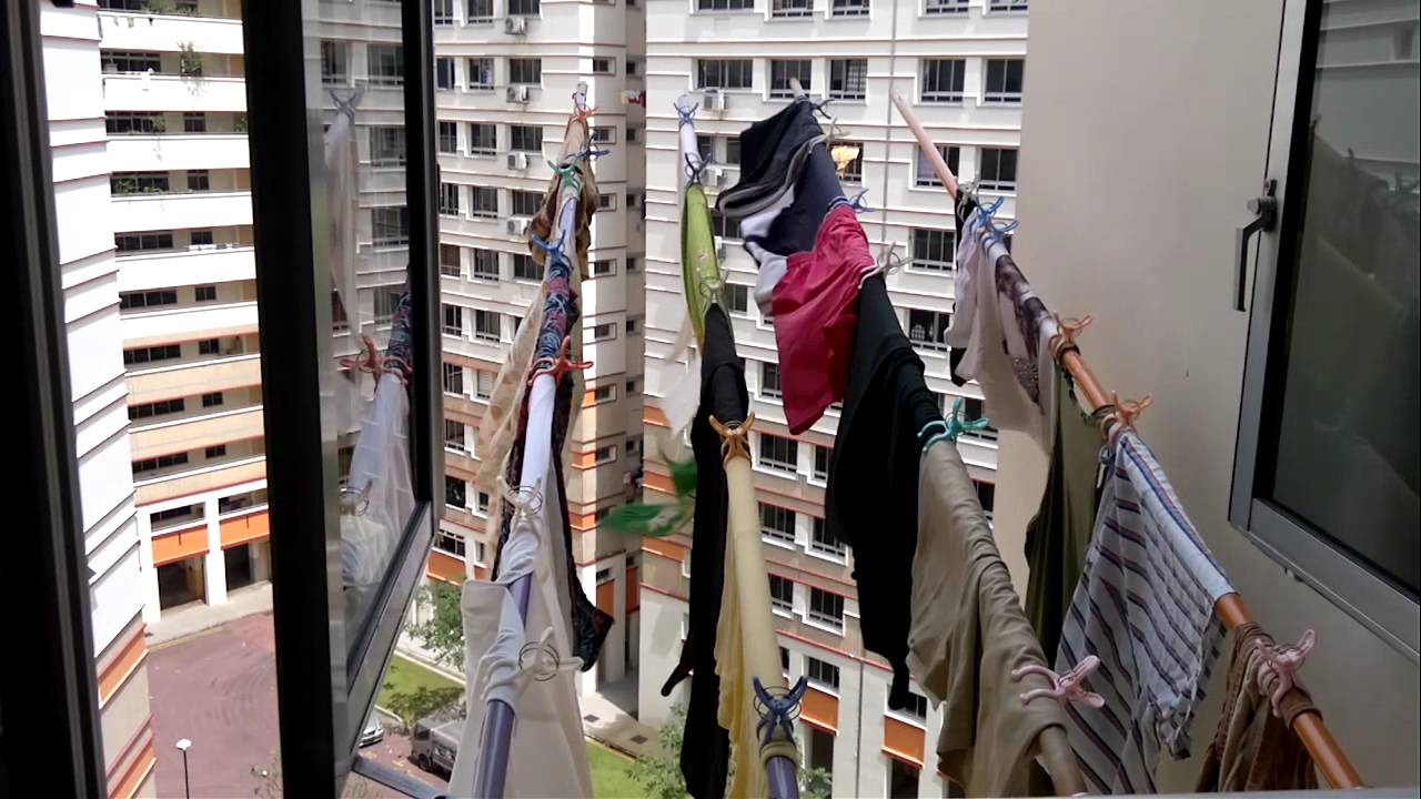 Strong wind of high rise buildings - YouTube