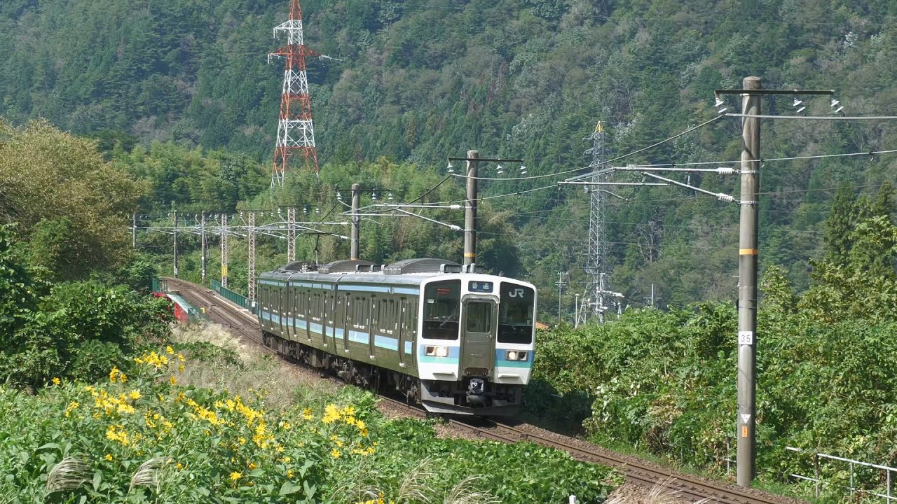 JR東海管内（中央西線・飯田線）に乗り入れているJR東日本 211系長野色 - YouTube