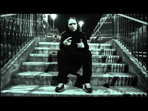 Sky'high  - Hoodie And Nikes