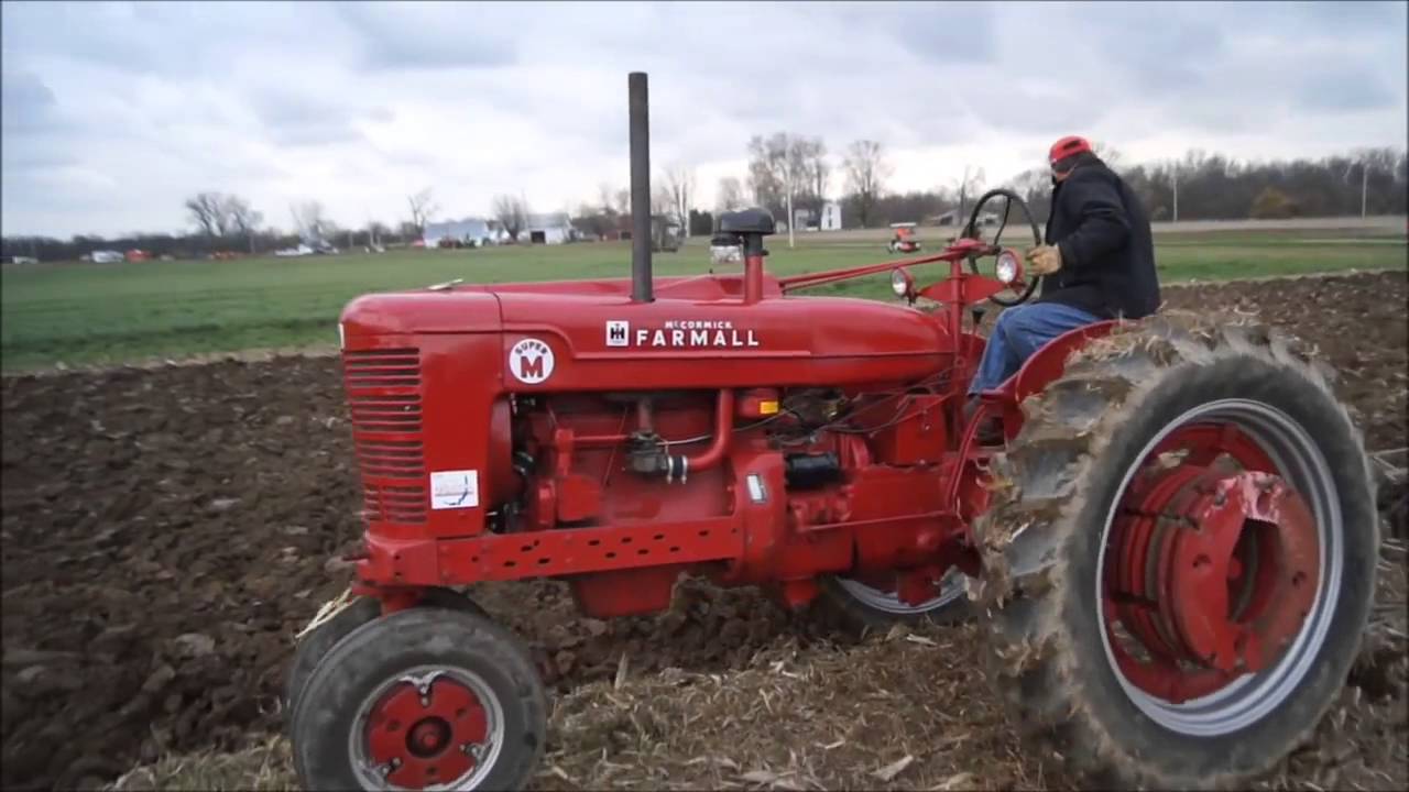 Super M Plowing 4 x 16 - YouTube
