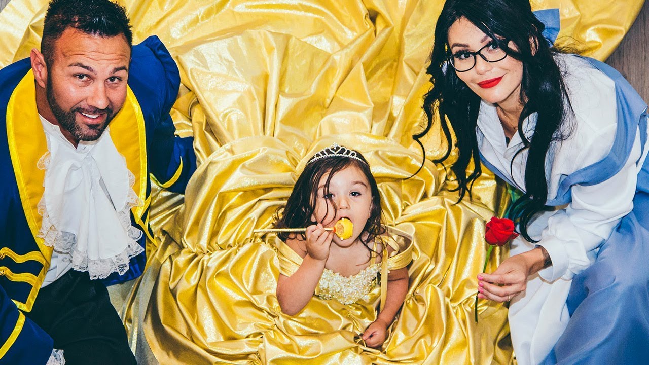 Meilani’s Princess Photo Shoot! - YouTube