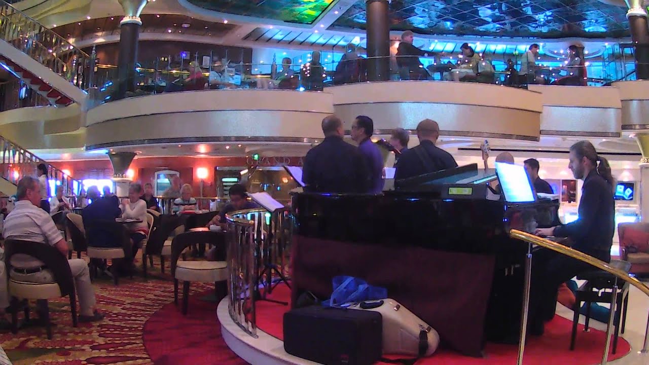 Norwegian Star Jazz Cats Band @ Atrium - YouTube