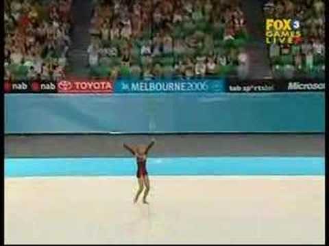 Hannah Chappell 2006 Commonwealth Games Ball Team Final - YouTube