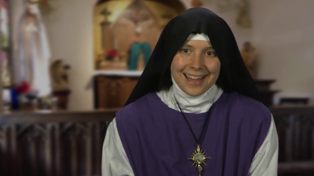 Sr.Faustina Maria and the enthronement of Christ the King - YouTube
