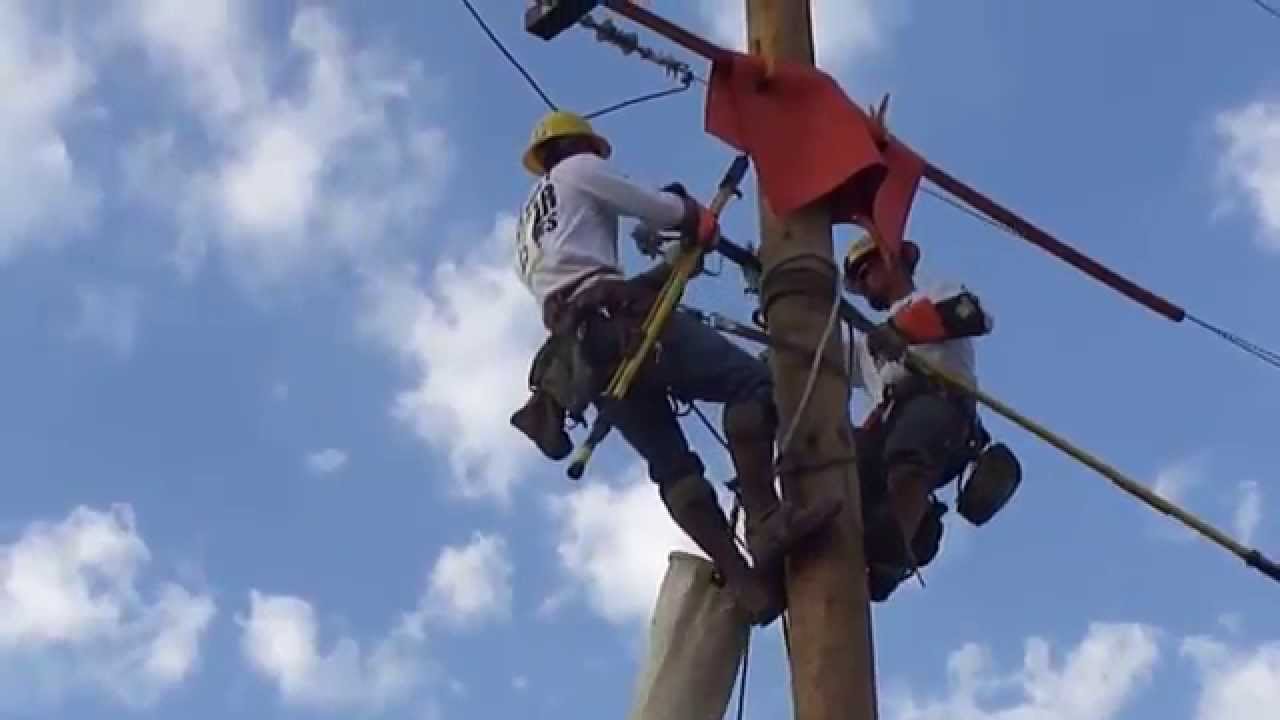 2014-06-27 Damaged Jumper Replacement/Lone Star Lineman Rodeo - YouTube