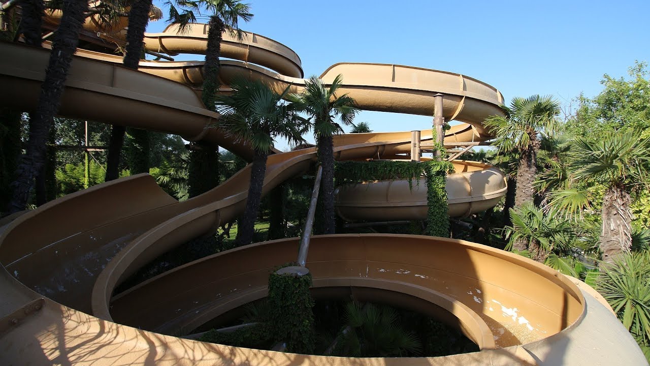 Toboganes :: extreme Bootsrutsche (links) | Aqualandia Jesolo - YouTube