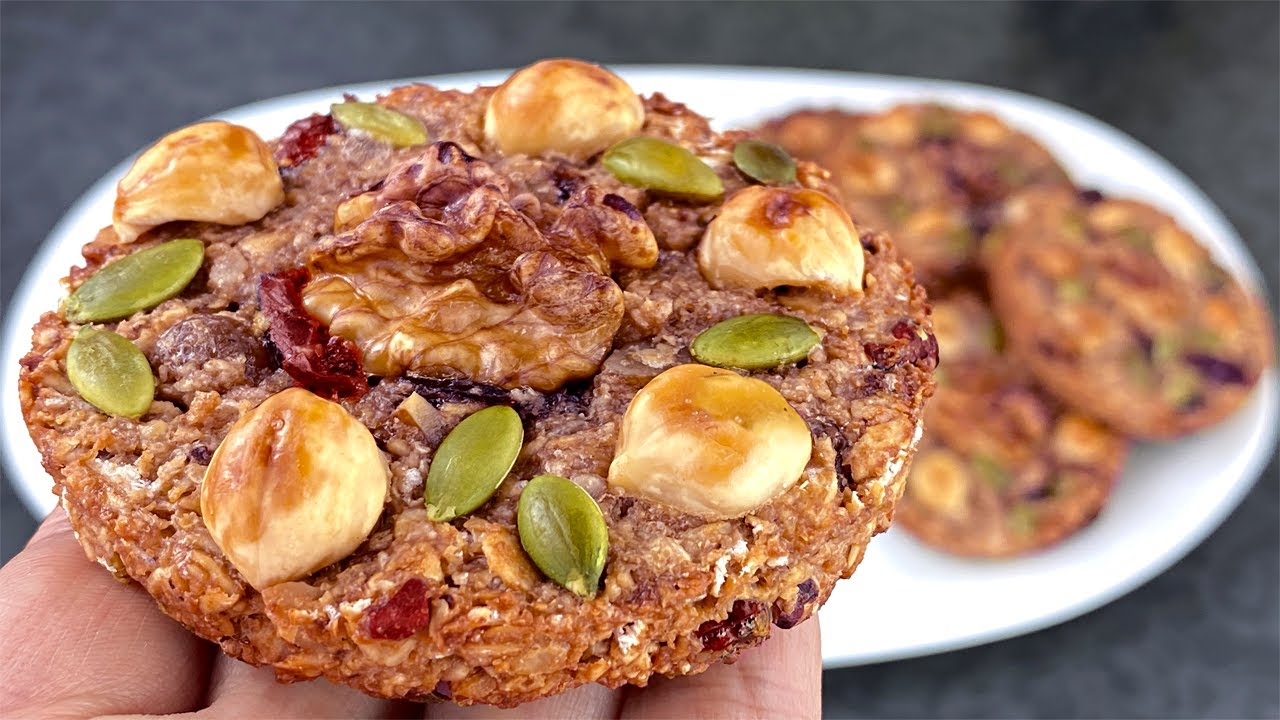 2 healthy oatmeal cookie recipes for August Melt in your mouth and ...