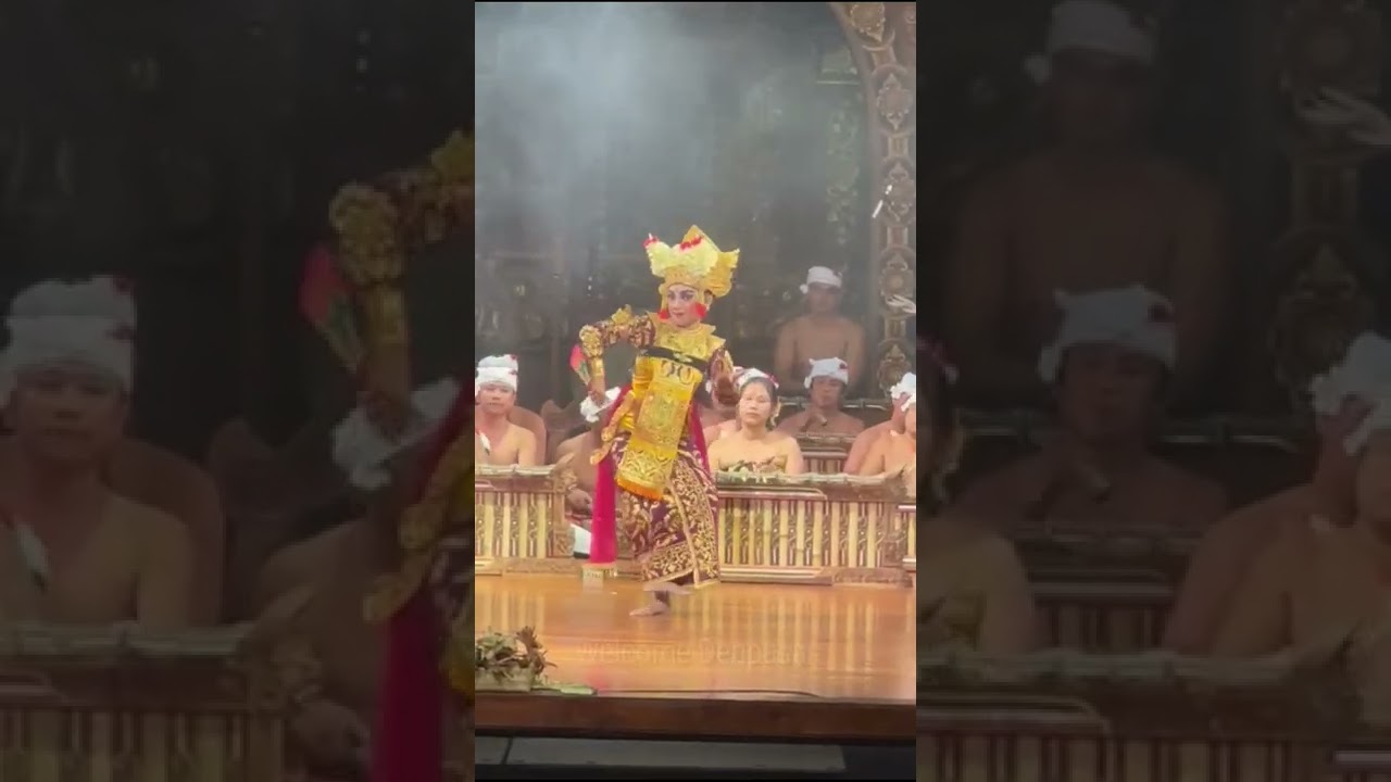 Tari Legong Bapang Durga Oleh Ibu Arini #shorts - YouTube