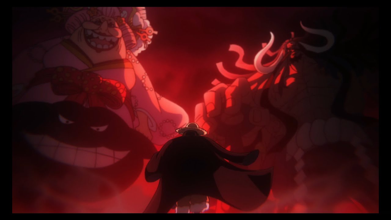 Luffy vs Yonko 4K | One Piece 1015 | Luffy Bad Ass Moment - YouTube