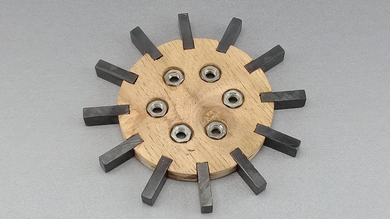 Free Energy Generator Using Magnet Force - YouTube
