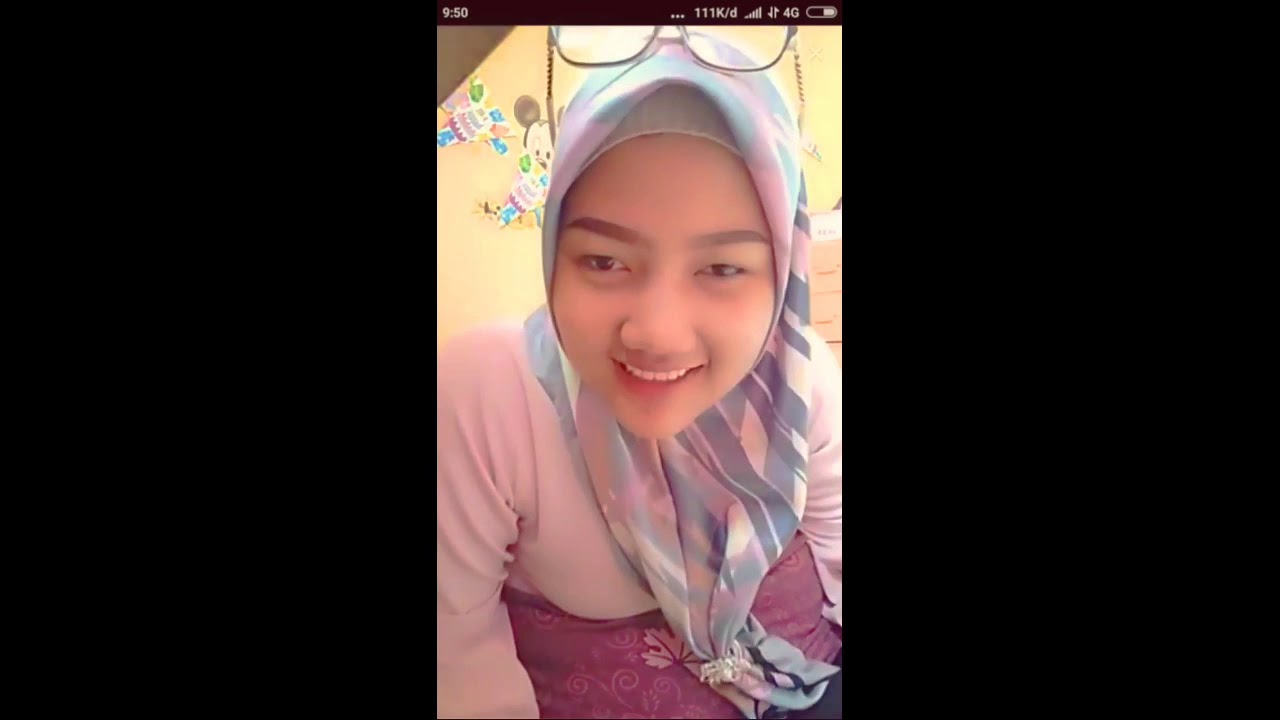 Jilbab Pink Show - YouTube