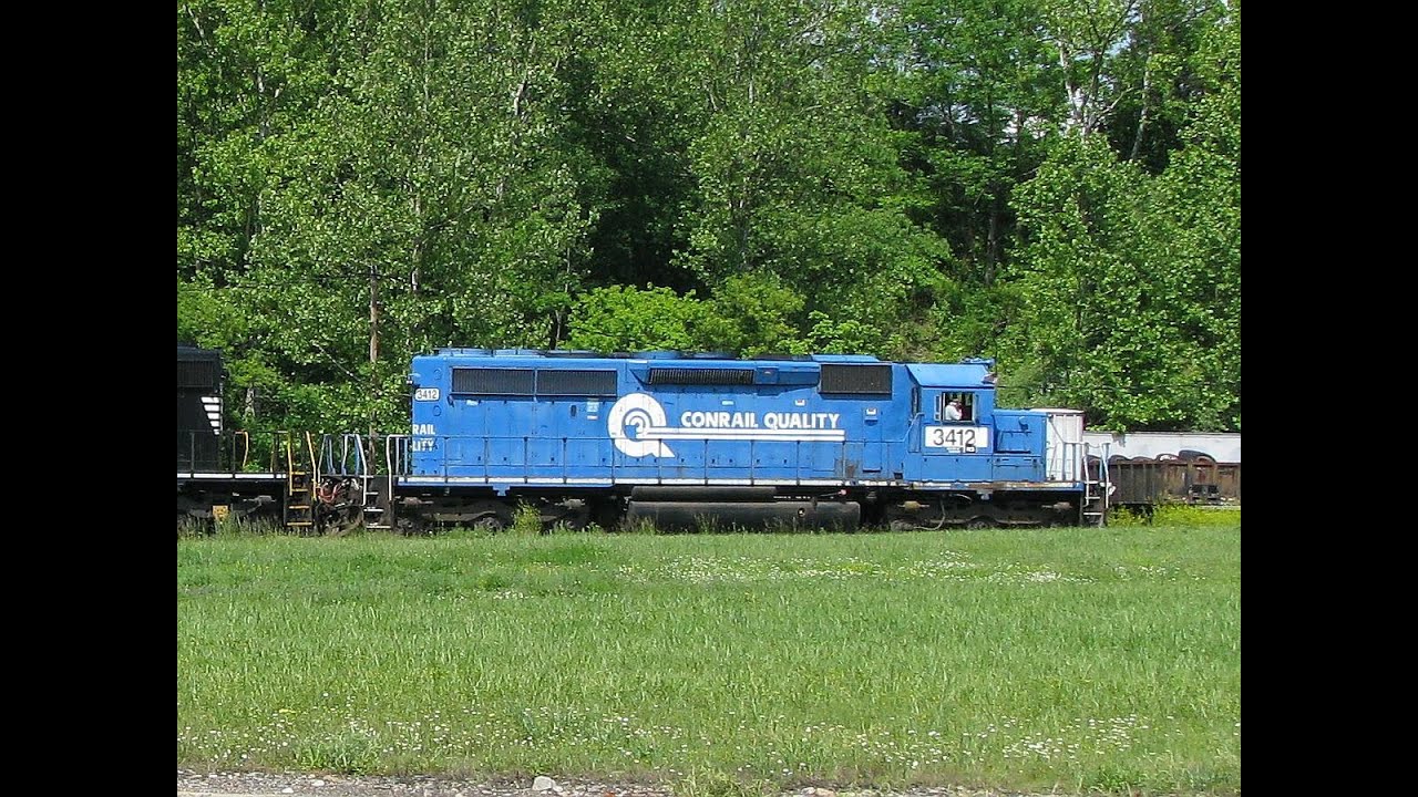 Conrail Blue on Con Agra Grain Delivery - YouTube