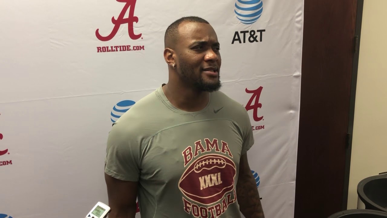 Raekwon Davis talks to reporters heading into game against Texas A&M ...