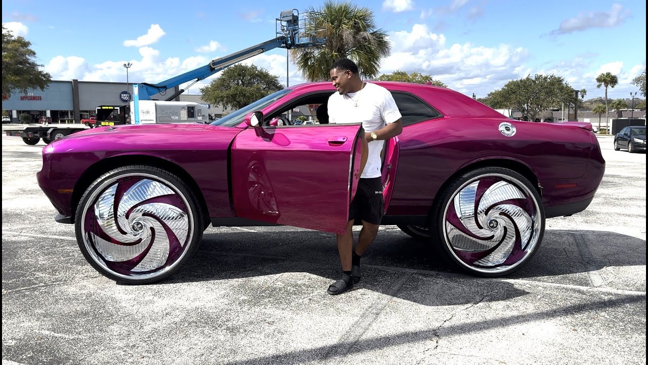 Str8PressureAudio's Candy Purple Dodge Challenger on 32" DUB Floaters ...