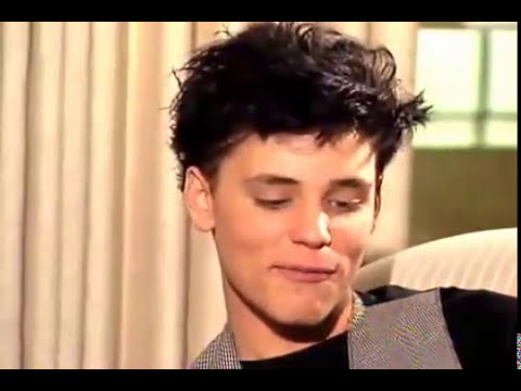 Corey Haim and Barry Roskin Blake talk in very rare interview from 1988 ...