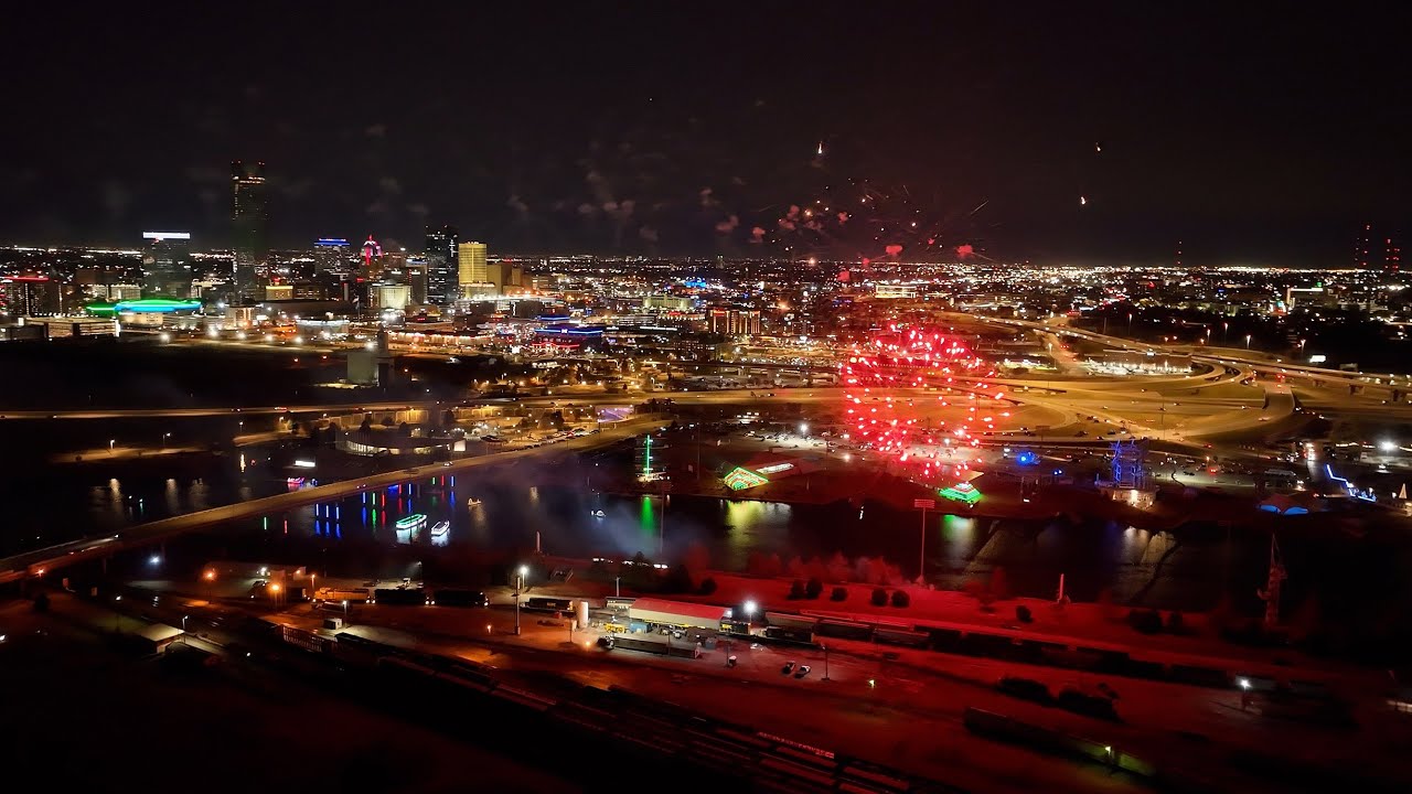 Holiday River Parade and Fireworks 2022 Drone View - YouTube