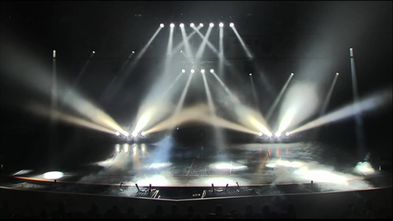 2010 High School Zenith Light Show - YouTube