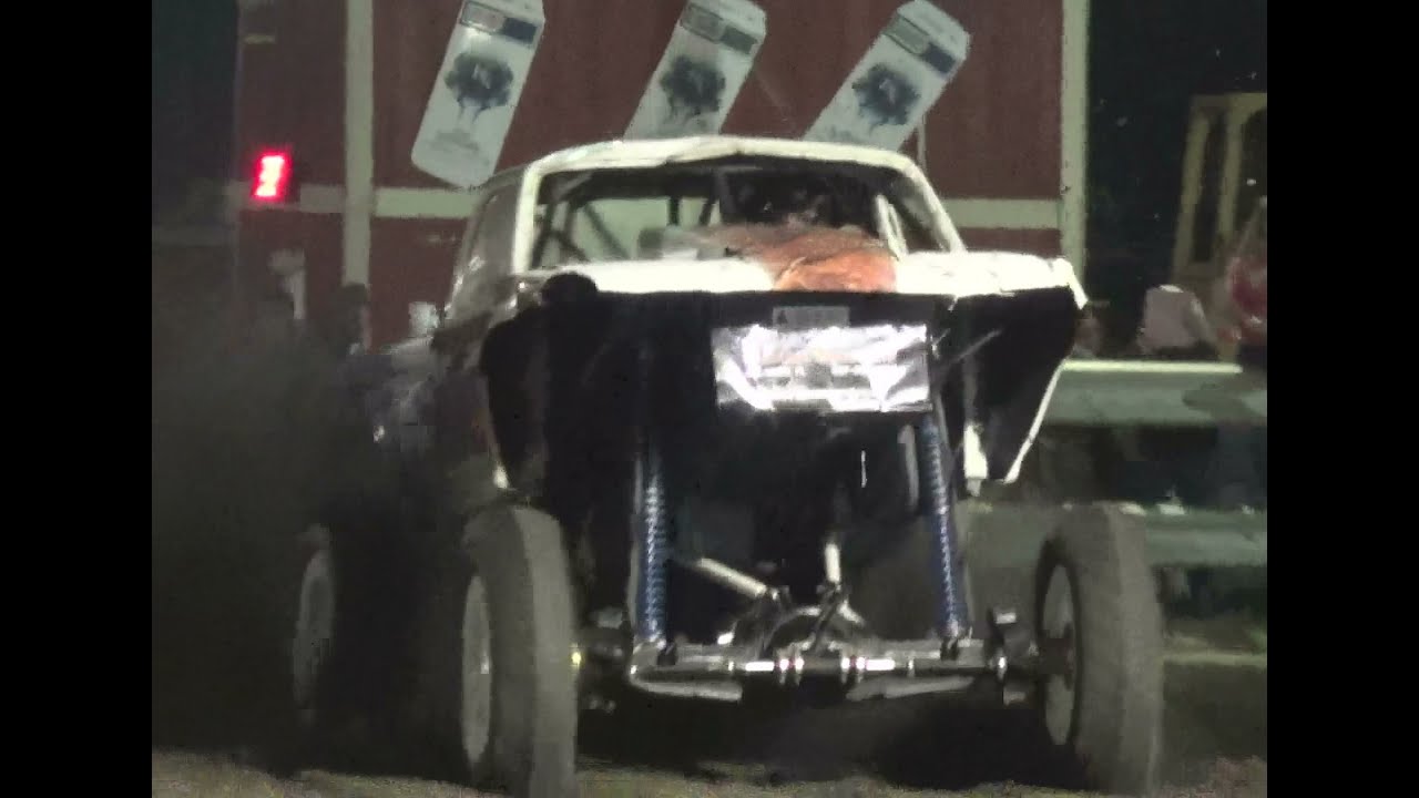 HURRICANE MEGA TRUCK...Fast Times....Drag Racing at night... - YouTube