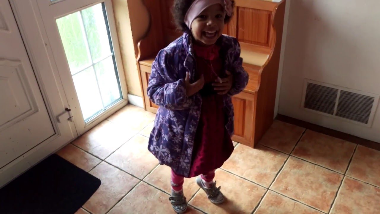 The Smartest Way To Put On A Jacket: Learn From A Toddler - YouTube