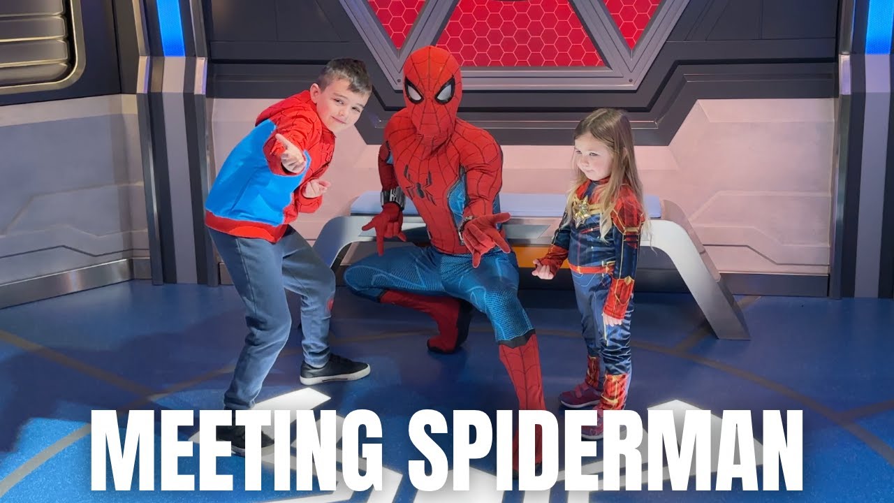 Meeting Spiderman for Hero Training in Avengers Campus - Disneyland ...
