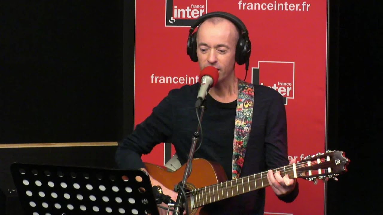 Ça ne tient pas debout - La chanson de Frédéric Fromet - YouTube