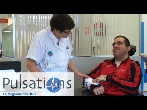 Handicap et soins. Une approche personnalisée aux HUG - YouTube