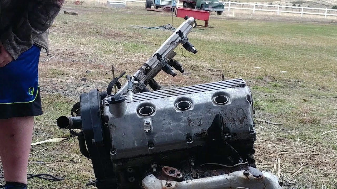 Engine tear down episode 1 - YouTube