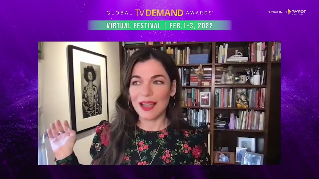 Sera Gamble, creator of Netflix’s 'YOU,' on how to make “bingeable ...