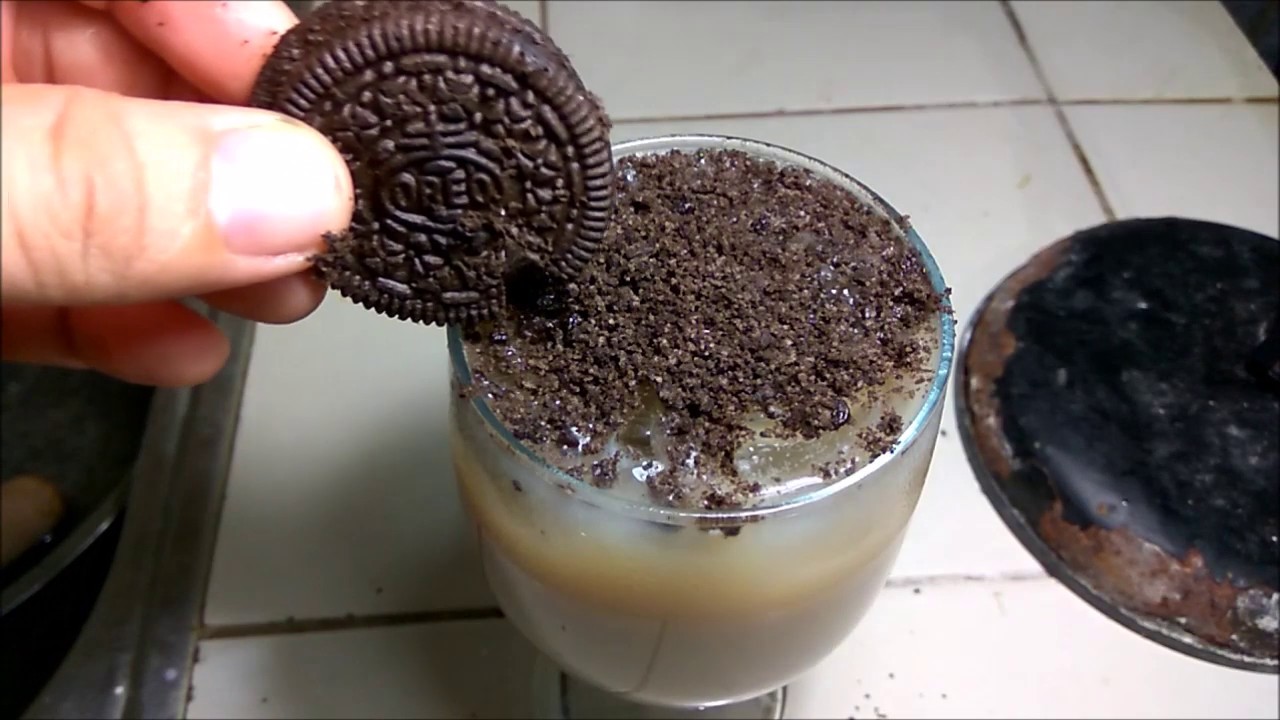 How to Make Oreo Milk Tea - YouTube