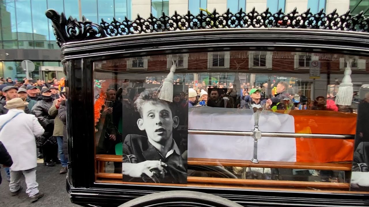 Funeral of Shane MacGowan: Crowds gather in Dublin to watch funeral ...