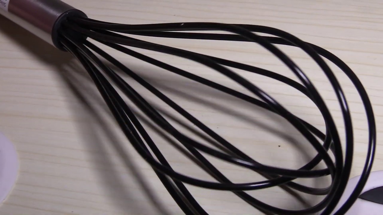 WMF Profi Plus Silicone Baloon Whisk 18 7265 6030 - YouTube