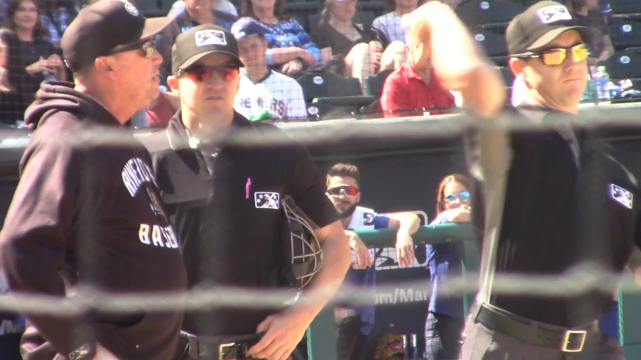 HR Called Fair THEN FOUL - Dave Brundage EJECTED by 3B Umpire Tom ...