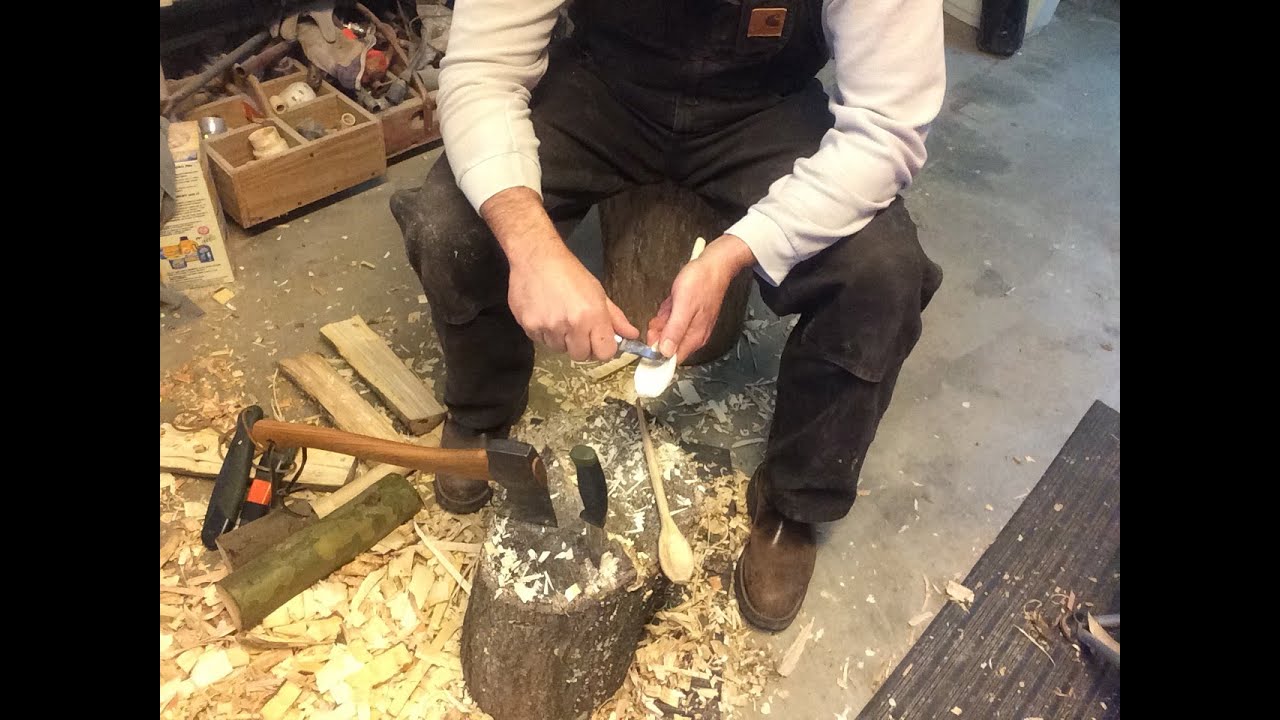 How to Carve a Wooden Spoon with an Ax - YouTube