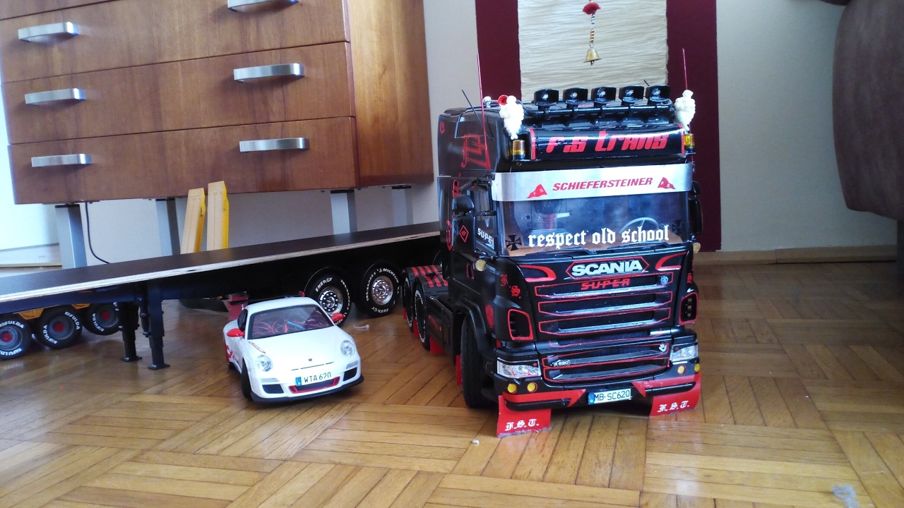 Tamiya Scania R620 F.S.T Transporte - YouTube