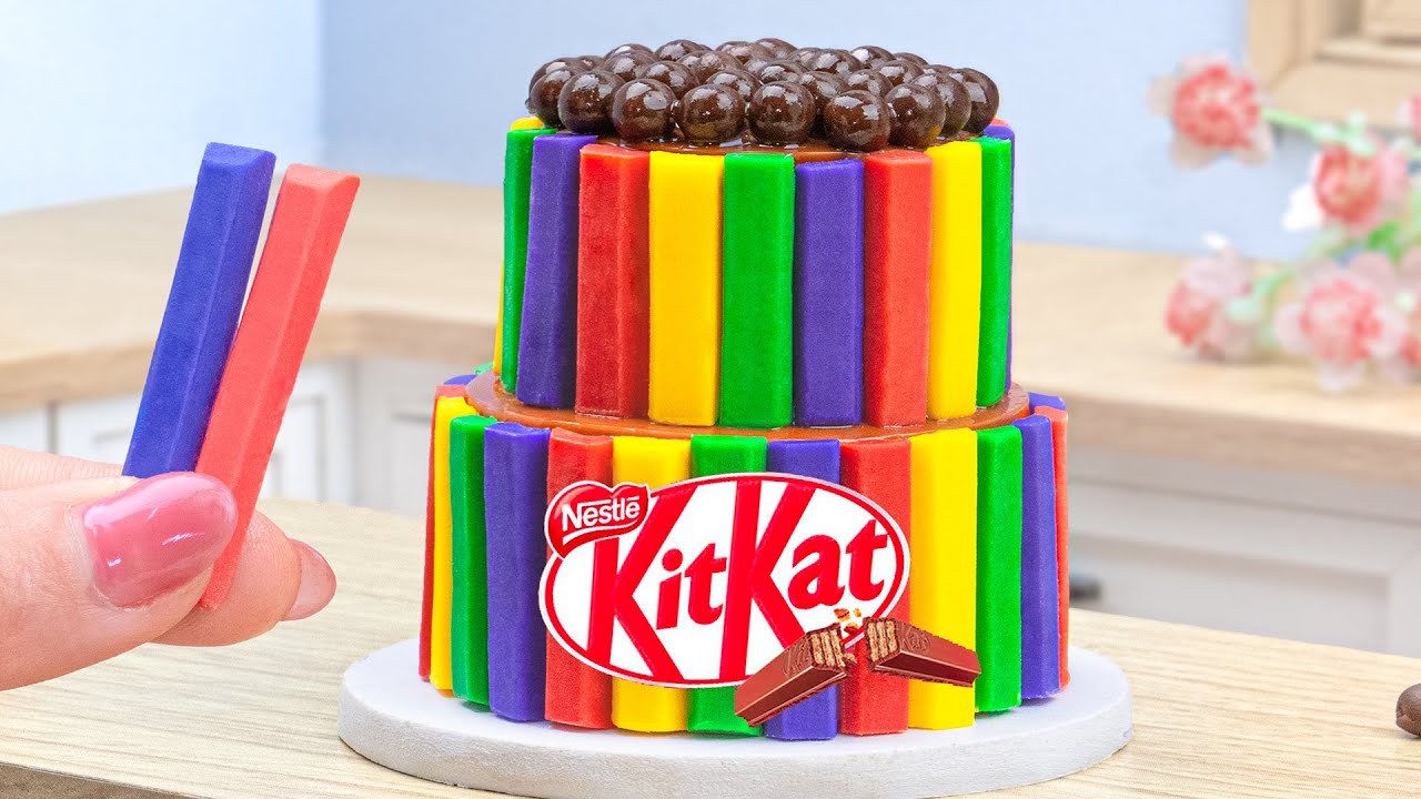 1000+Delicious Rainbow KITTKAT Cake | Miniature Cute Rainbow Cake ...