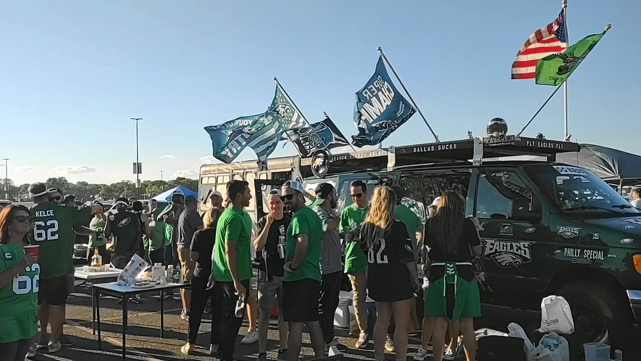 Philadelphia Eagles Home Opener Game 2023 Tailgate Party - YouTube