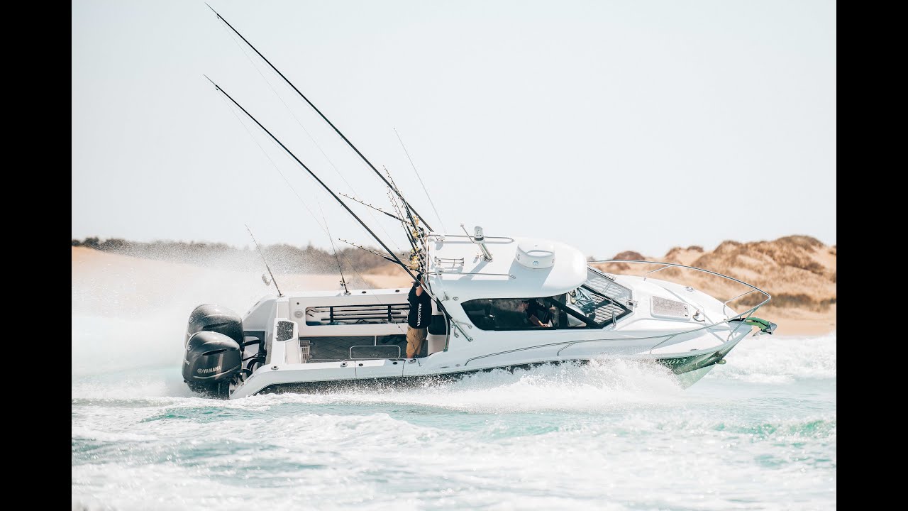 Veitch 27 Hardtop with all the fruit - YouTube