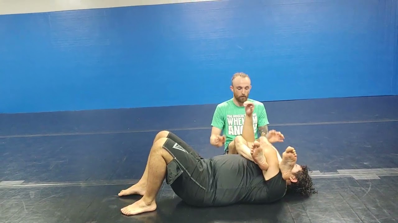 Arm bar Mechanics - YouTube