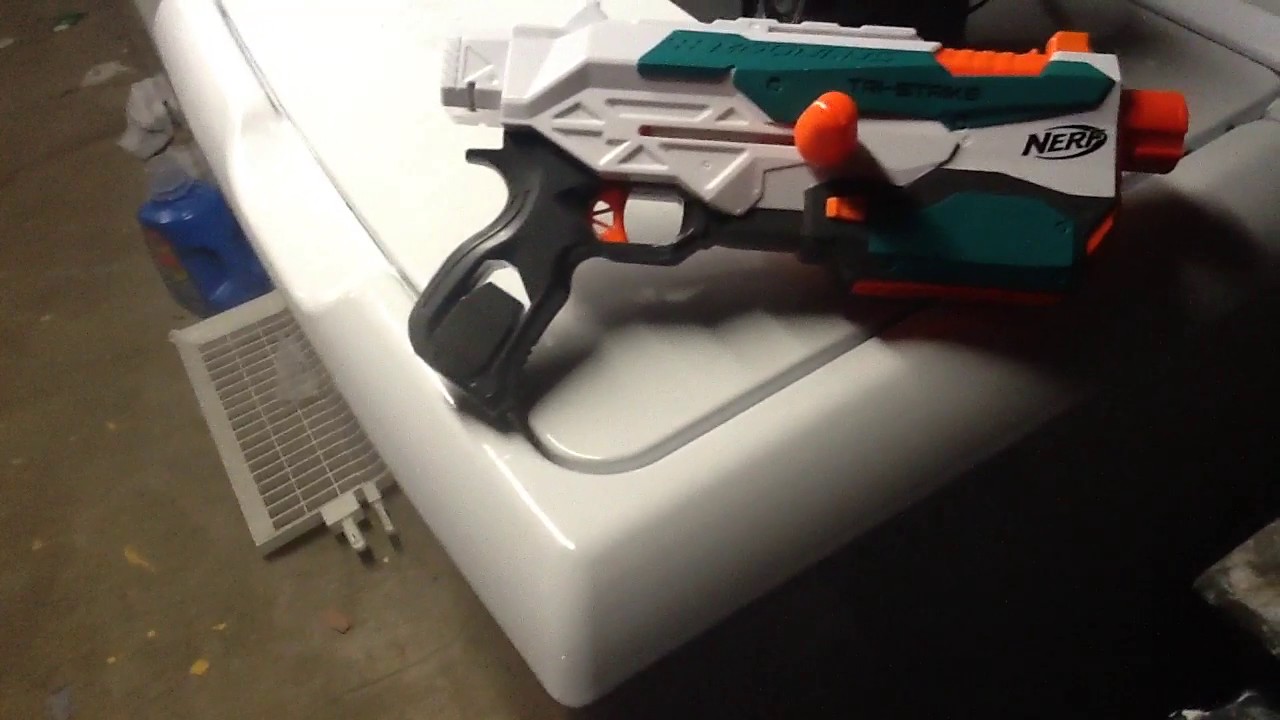 Nerf Tri-Strike slam fire fun - YouTube