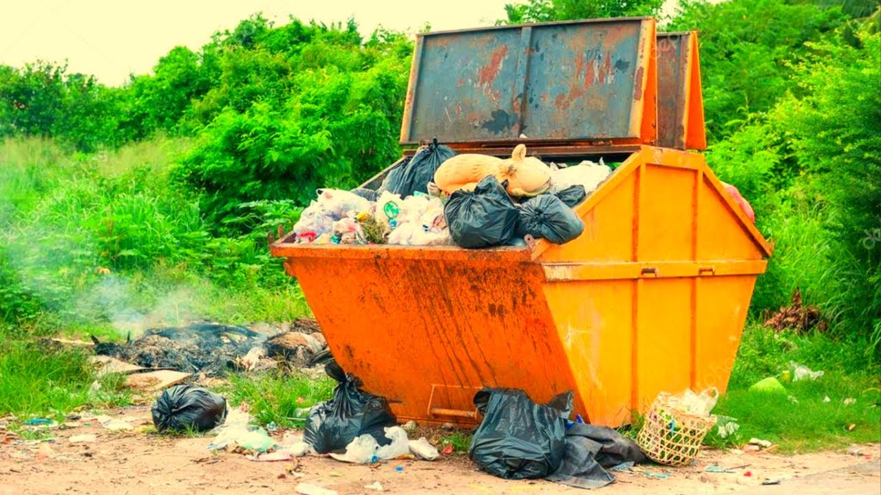 Dumpster Diving For Four Computers - YouTube