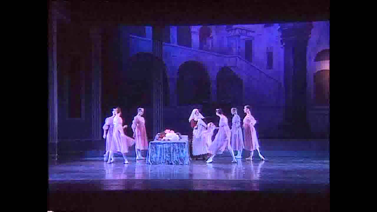The Israel Ballet dances Romeo and Juliet - YouTube