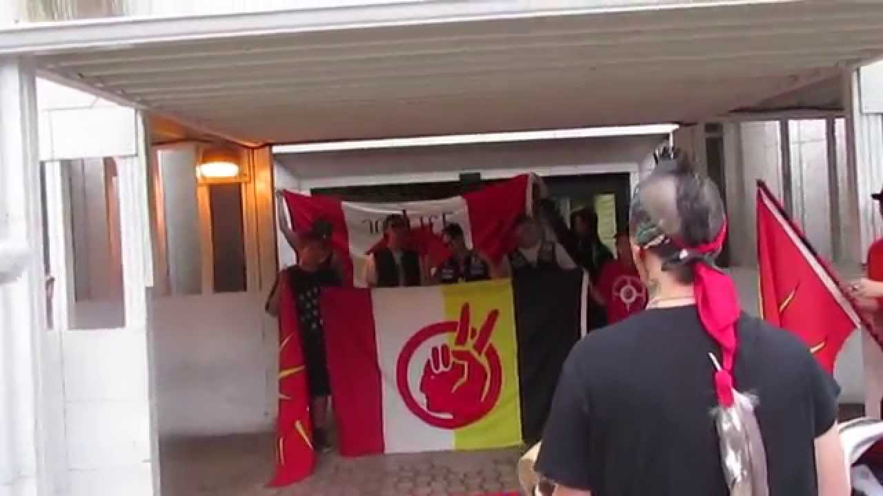 No Justice, No Peace for Tina Fontaine at PSB building - YouTube