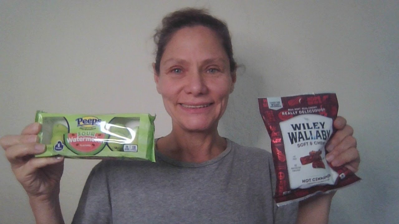 Candy Attack: Review Willy Wallaby Hot Cinnamon Liquorice and Peeps ...