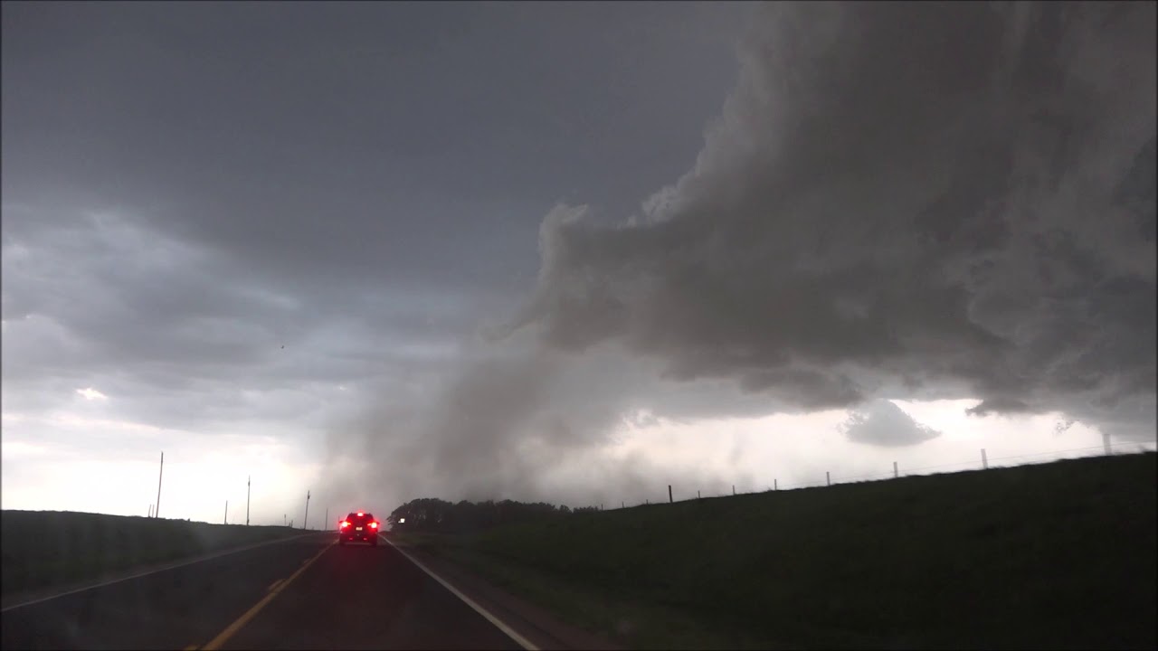 June 3rd 2020 Valentine to St Paul Nebraska Dust Storm Gustnado - YouTube